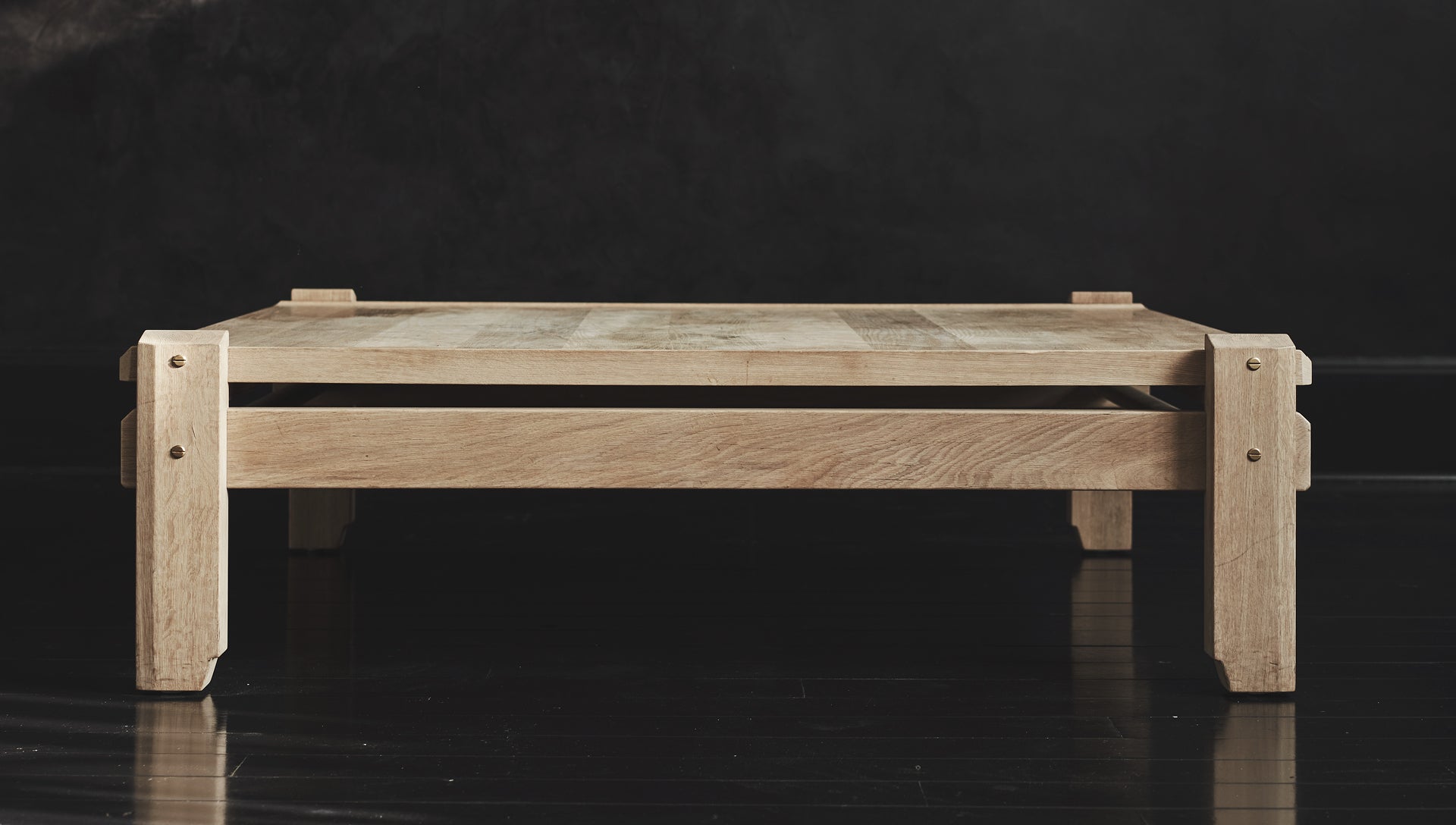 RW Guild Furniture Collection: Tables, Chairs, Sofas, Dressers & Beds ...