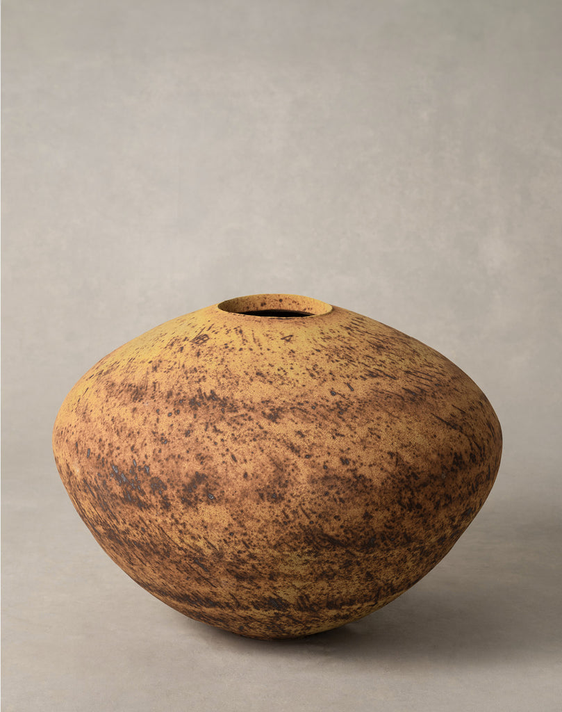 Rick Hintze, Coiled Vessel, 2022 (RHEA02) – Roman and Williams Guild