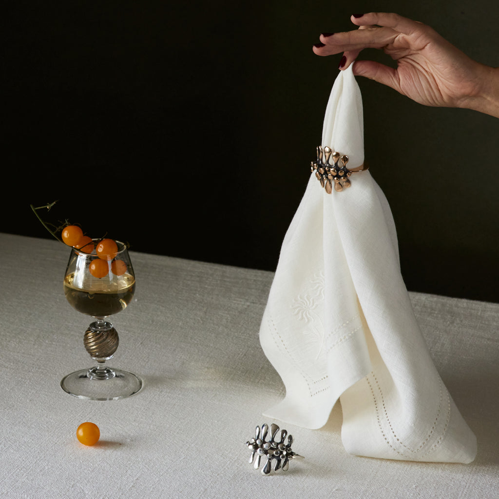 Grapevine Napkin Ring in Bronze | Napkin Rings & Napkin Ring Holders ...