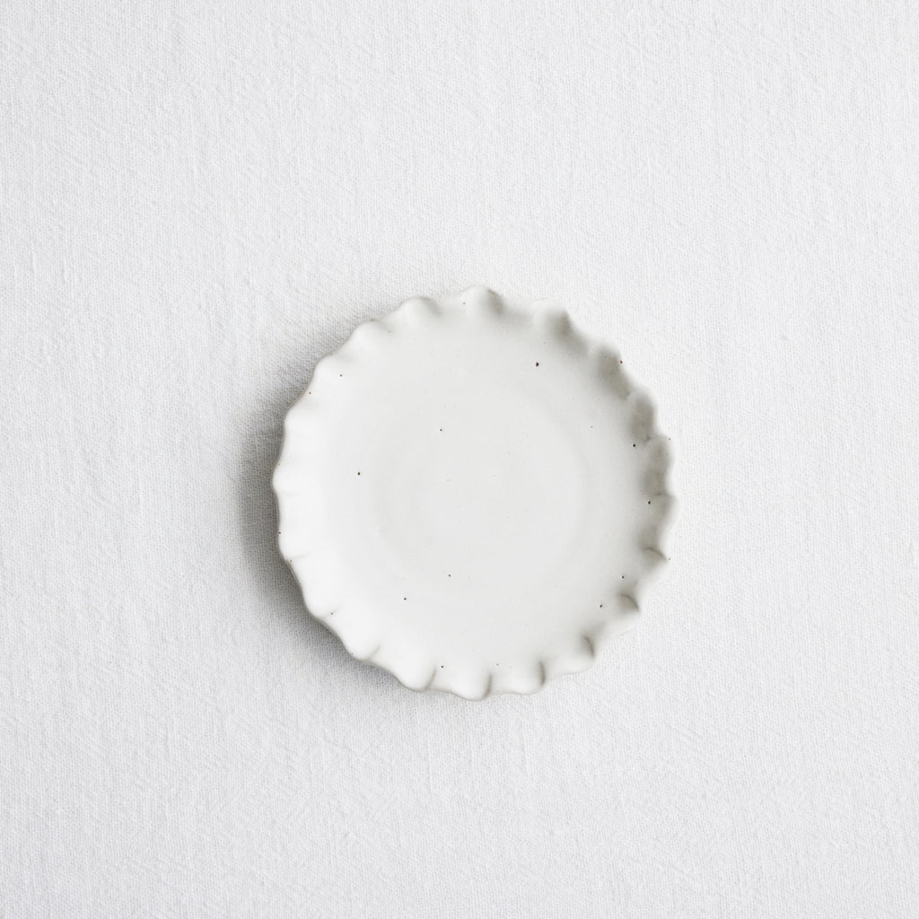 Ceramic Bread Plate with Scalloped Edge & Unglazed Bottom | Bread ...